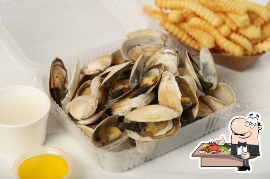 Clambake Seafood Restaurant, 354 Pine Point Rd in Scarborough ...