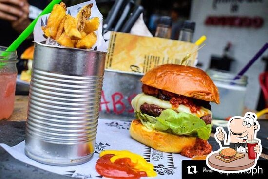 The Famous Absurdo pub & bar, Cali - Restaurant menu and reviews