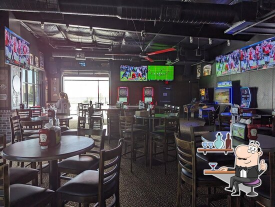 The End Zone Midtowne, Huntsville - Restaurant menu, prices and reviews