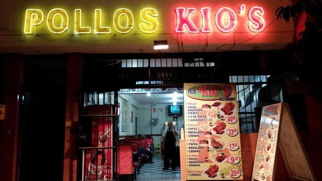 Menu at Pollos Kio's restaurant, Rimac