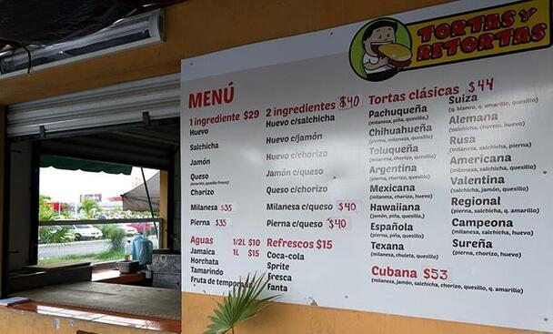 Menu at Tortas y Retortas, Cancún