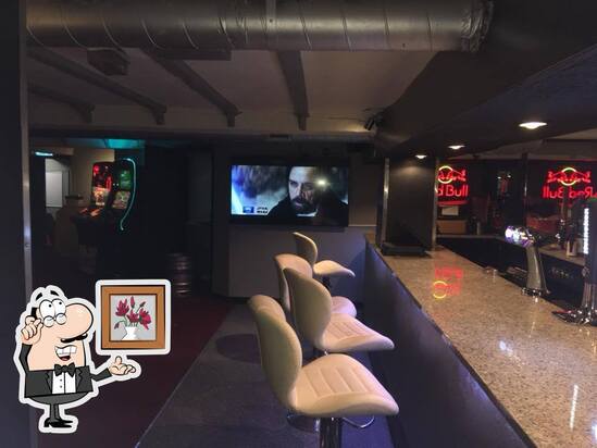 The Strand Bar in Torquay - Restaurant reviews