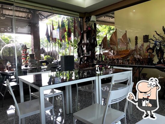 Menu at Doi Chaang Coffee cafe, Hat Asa