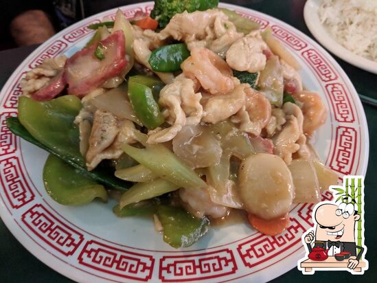 Menu at Goldan Yan Restaurant, Prosser