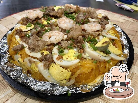 Menu at Doloras Hauz Of Pancit Malabon Barangka, Marikina