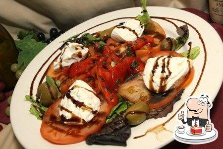 La Strada, 2100 Merrick Ave in Merrick - Restaurant menu and reviews