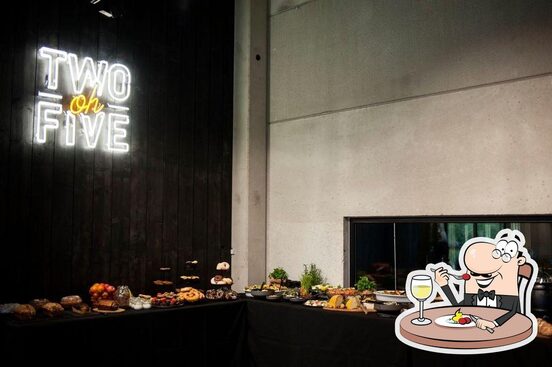 Two Oh Five coffee, Maasmechelen - Restaurant reviews