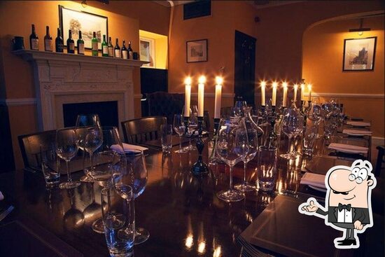 Davy's at St James', Crown Passage, Pall Mall in London - Restaurant ...