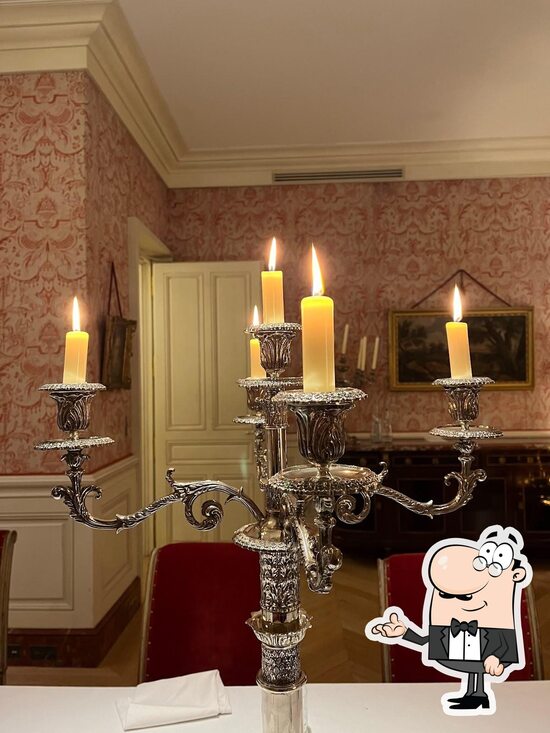 Le Clarence, Paris - Menú del restaurante, precios y reseñas