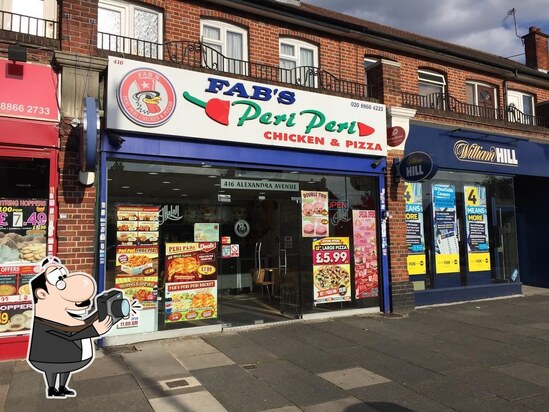 Fabs Peri Peri Chicken & Pizza in London - Restaurant menu and reviews
