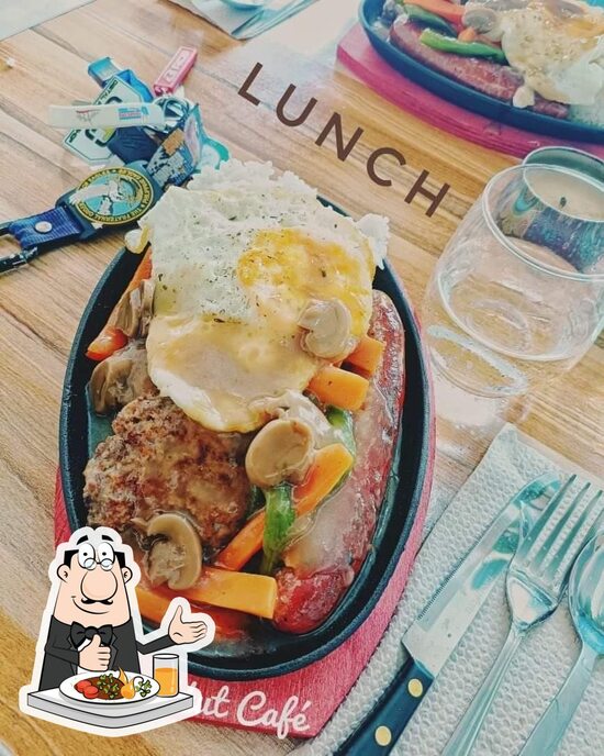 Menu at Van Hut Cafe, Nagtipunan