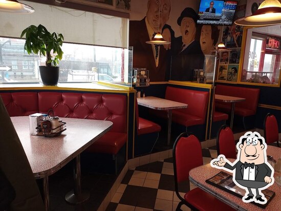 Davis Diner, Newmarket - Restaurant menu, prices and reviews