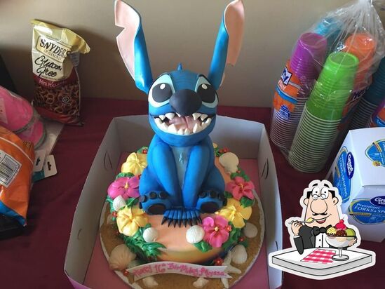 Menu at Creative Cakes, Anaheim