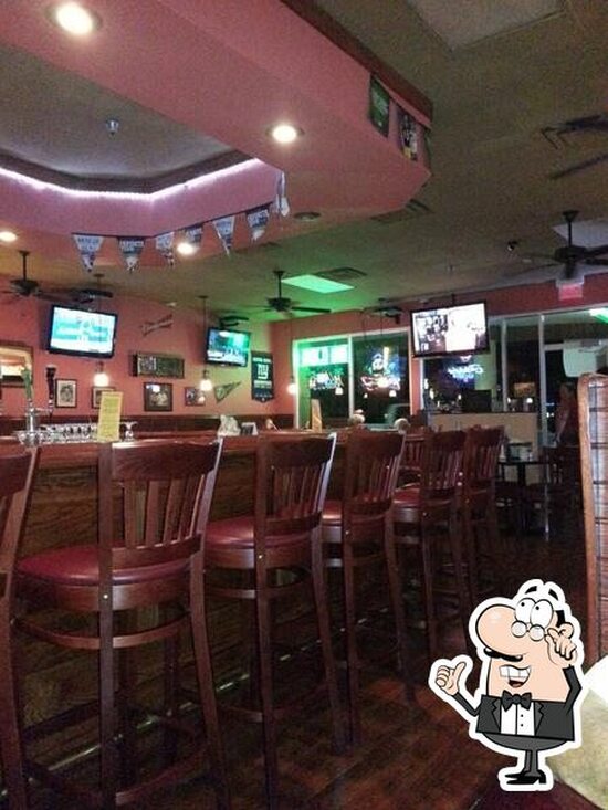 The Sand Trap Sports Bar & Grill, Venice - Restaurant menu, prices and ...