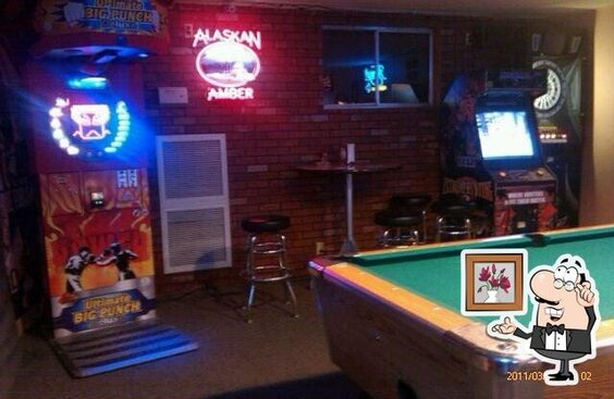 Historic 2 Mile House Pub & Eatery, Olympia - Restaurant menu, prices ...