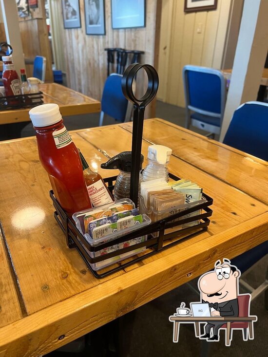 Top Mast Cafe, North Truro - Restaurant menu, prices and reviews