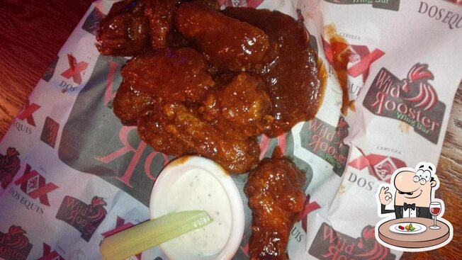 Wild Rooster Wing Bar, Chihuahua, Circuito Universitario 15508 ...