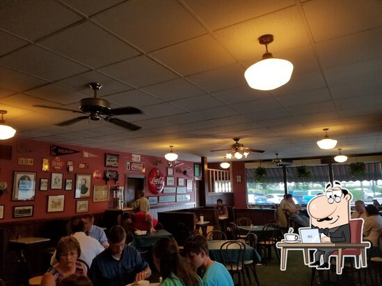 Sid's Sandwich Shop, 1510 Forsyth St in Macon - Restaurant menu and reviews
