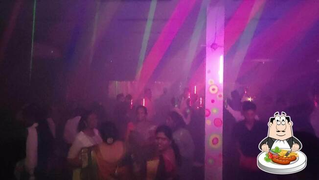 Golden Owl Bar & Restro, Daman - Restaurant reviews