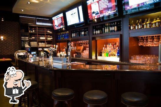 Smoked Out Bar & Grill, Toronto - Restaurant menu, prices and reviews