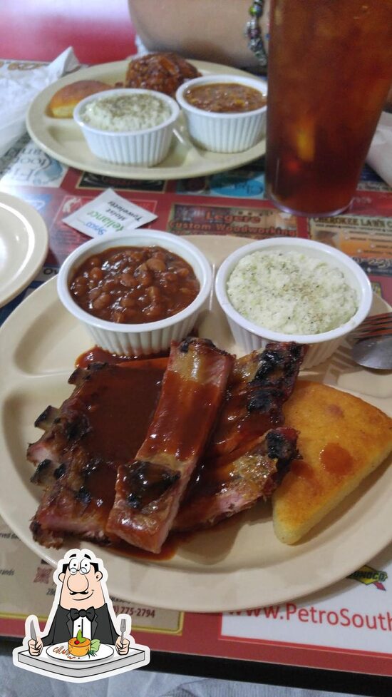 McGhin's Southern Pit Bar-B-Que in Griffin - Restaurant menu and reviews