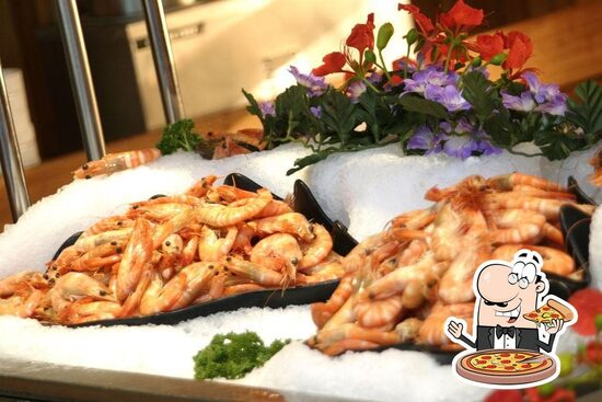 Charlie's on the Esplanade in Cairns - Restaurant menu and reviews