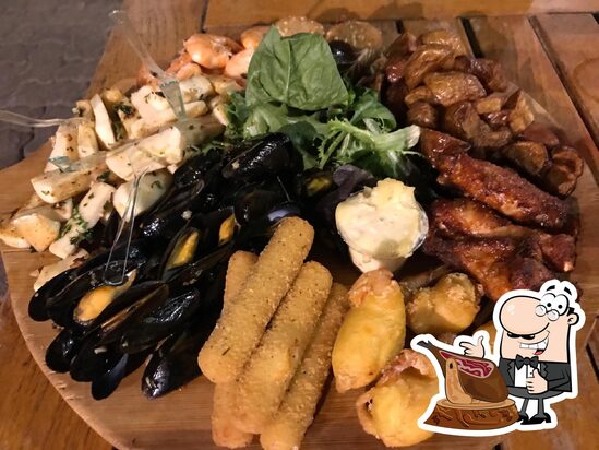 Le Darjeeling pub & bar, Lacanau, 7 All. Pierre Ortal - Restaurant reviews
