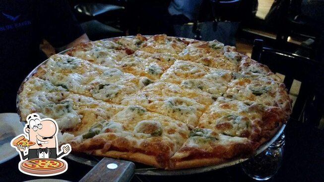 Challengers Sports Bar in Aurora - Restaurant menu and reviews