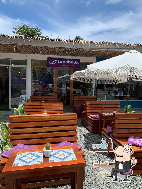 Sanabowl Superfood Café, General Luna - Restaurant menu, prices and reviews