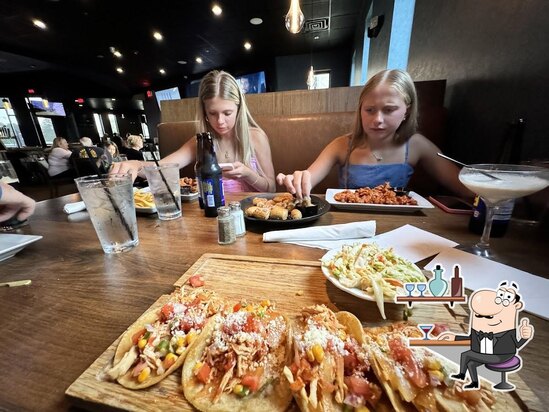 North & Maple Kitchen + Bar, Tinley Park - Restaurant menu, prices and ...