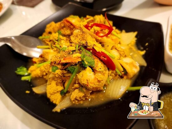 ร้านรักล้นจาน, Chon Daen - Menú del restaurante, precios y reseñas