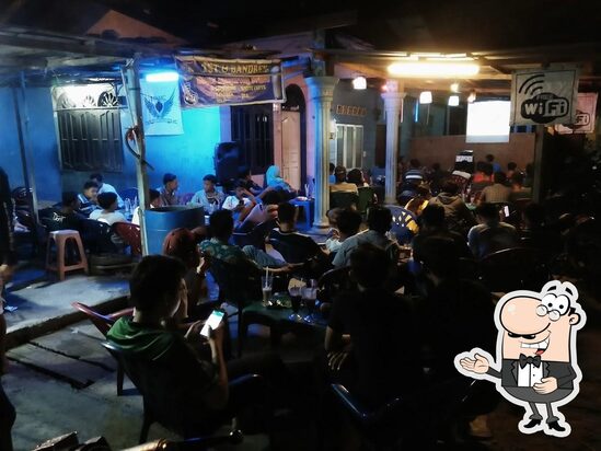 Tst Bagus Nongkrong Swallow cafe, Medan - Restaurant reviews