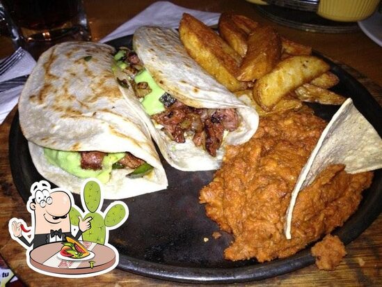 El Papalote Taco & Grill Cumbres restaurant, Monterrey, Av Paseo de los ...