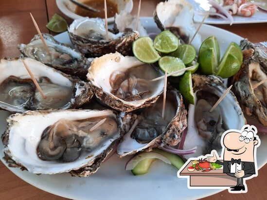 Mariscos la Corona Colosio restaurant, Mazatlán, C. Mar Egeo 5003 ...