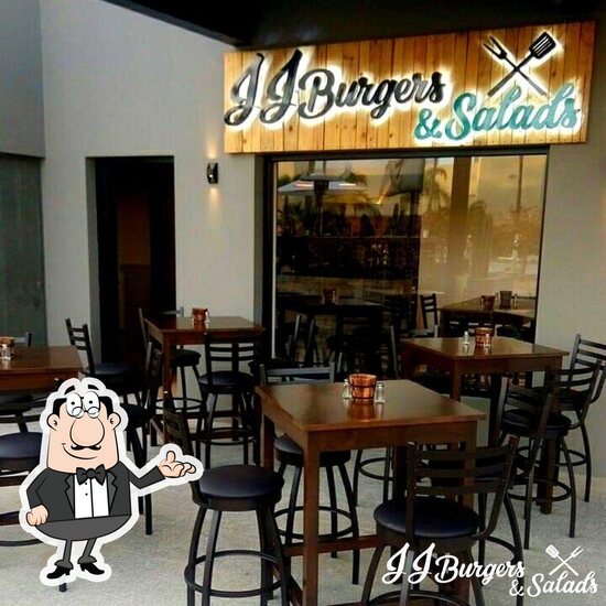 JJ BURGERS & Salads restaurant, San José del Cabo, P.º Malecon San Jose ...