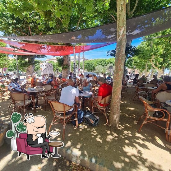 Café des Platanes, L'Île-Rousse - Menu du restaurant, prix et avis