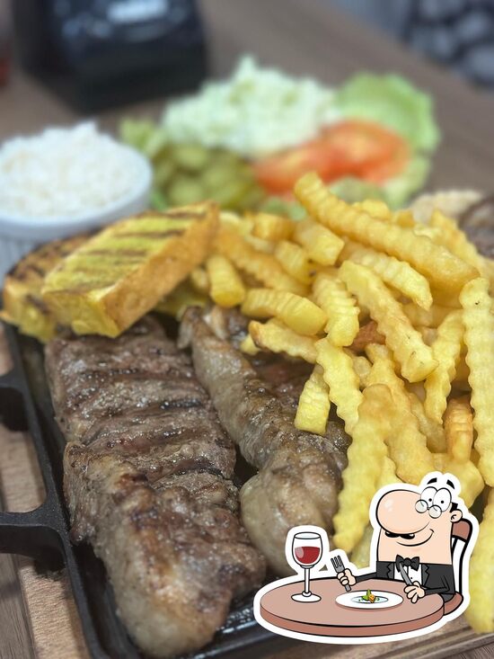 Menu em Chapa Quente Dona Francisca restaurante, Joinville