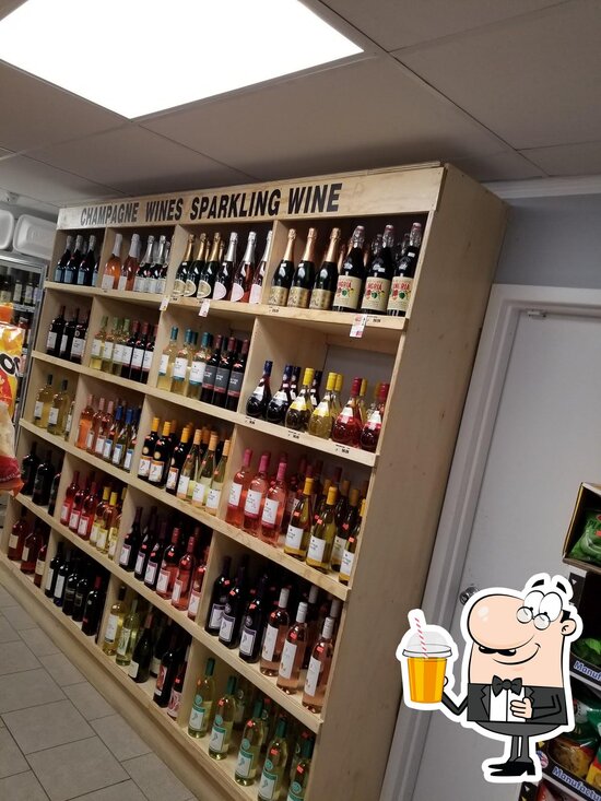 Pajaro Azul Liquor & Food in Chicago - Restaurant reviews