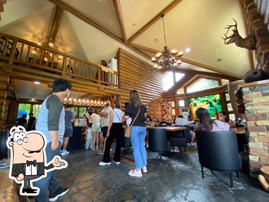 Loghouse Cafe, Lipa - Restaurant reviews