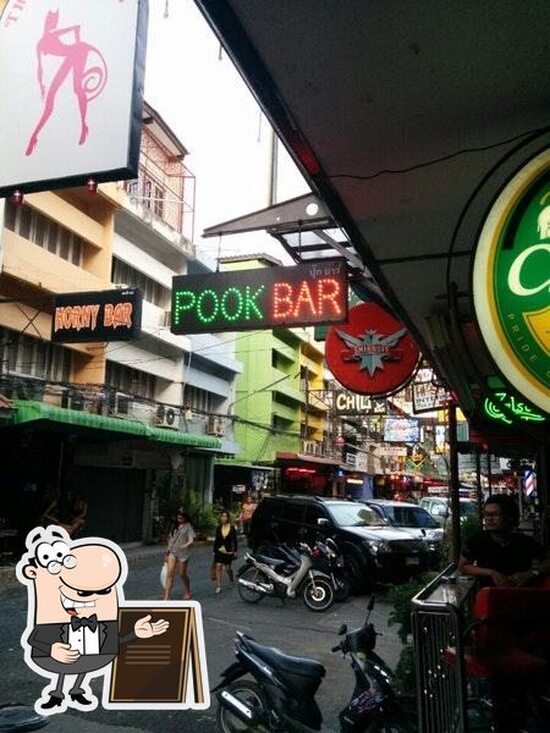 Pook Bar, Pattaya, Soi 6