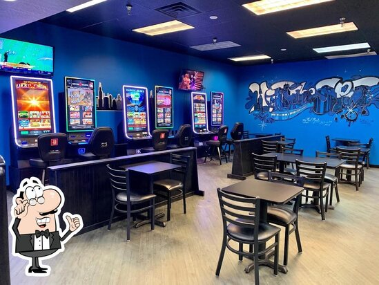 Hit The Spot in Bismarck - Restaurant menu and reviews