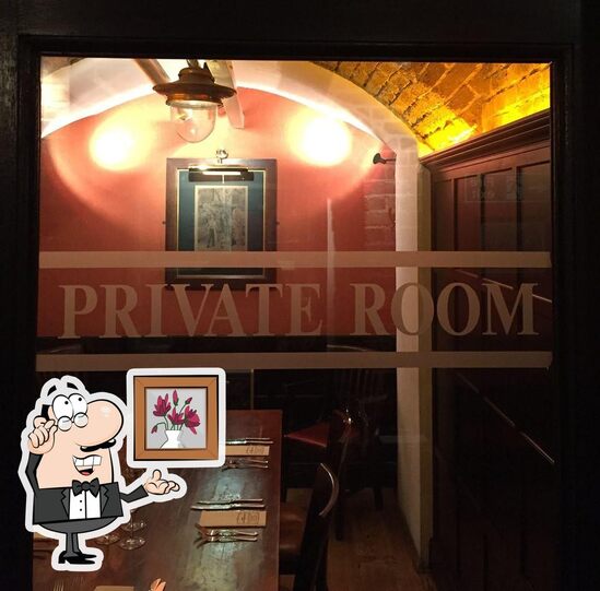Davy's of London - Crusting Pipe, London - Restaurant menu, prices and ...