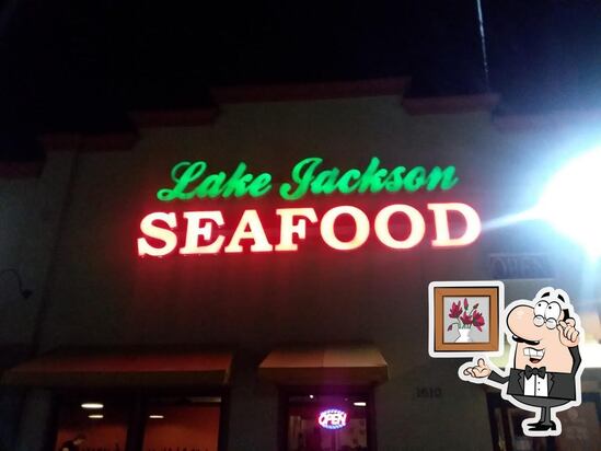 Menu at Lake Jackson Seafood restaurant, Gun Barrel City