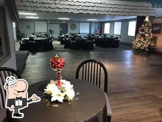 Detroit Beach Boat Club, Monroe - Restaurant menu, prices and reviews