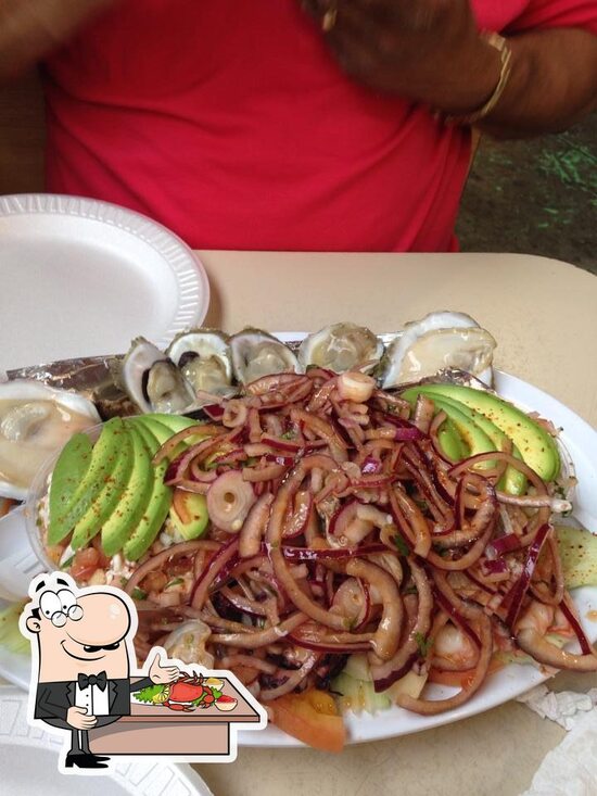 El Bucanero in Los Angeles - Restaurant menu and reviews