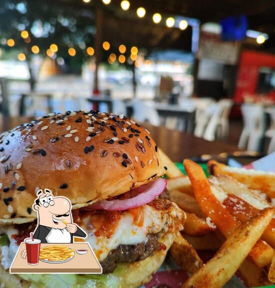 Las Thunder - Burger House & More, Monterrey - Menú del restaurante, precios y reseñas
