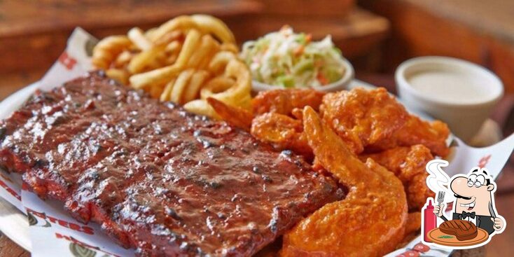 Hooters, 3725 E Franklin Blvd in Gastonia - Restaurant menu and reviews