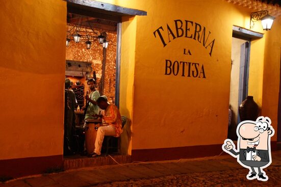 Menu at La Botija restaurant, Trinidad