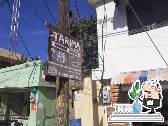 Menu at La Tarima restaurant, San Cristobal