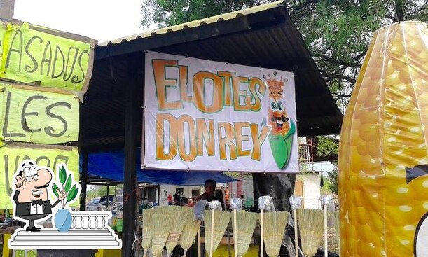 Menu at Elotes Don Rey cafe, Ciudad de Allende